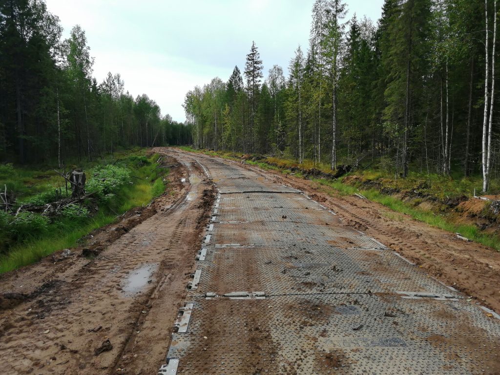 Transport of harvested timber - Isotrack